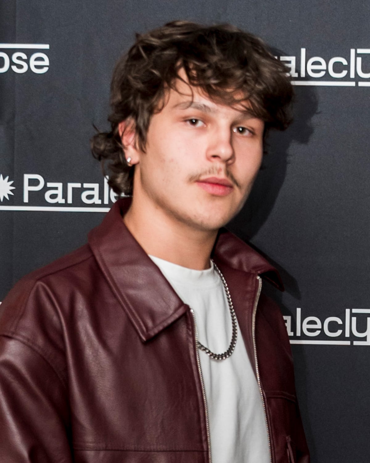 Tom Martin - Paraleclypse Distribution - Off-Courts